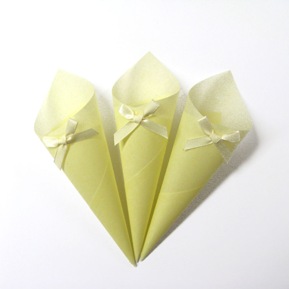 Ivory Parchment Confetti Cones for your real flower petal wedding confetti